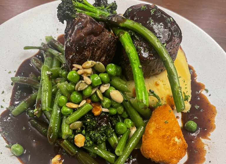 Noble 600 Bar and Restaurant Ashburton - Come and Dine with Us